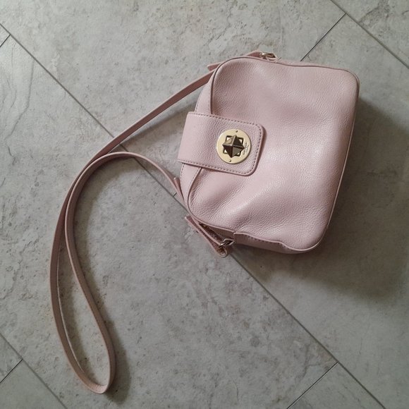 kate spade | Bags | Blush Pink Kate Spade Turn Lock Crossbody Vintage ...